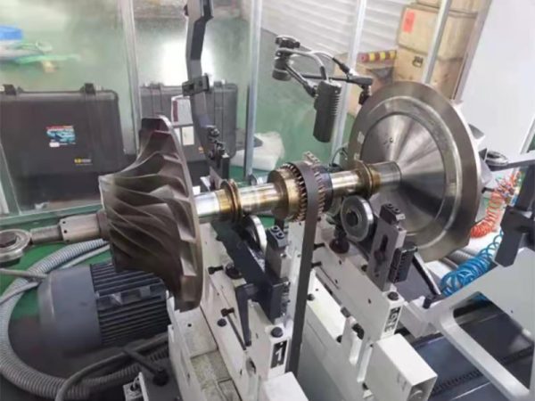 Commissioning And Maintenance of Air Compressor - SMK